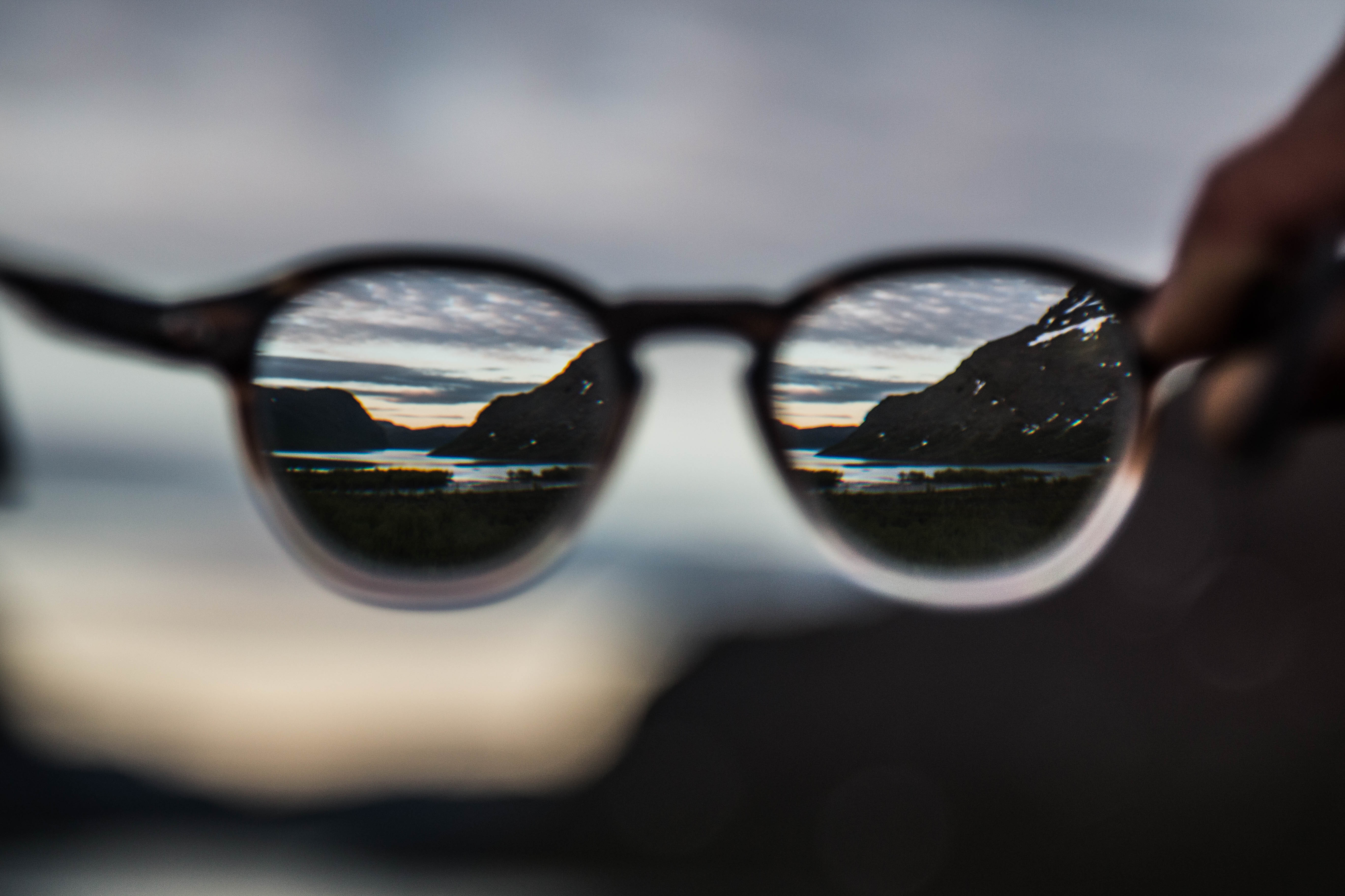 Transition Lenses in Winter: Faster, Safer, and More Convenient ...